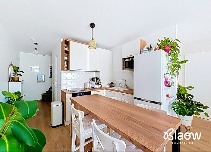 Meyzieu, Sud Ouest - Appartement 3 pièces à vendre