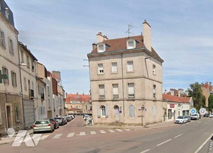 Appartement à louer - Dijon - 4 pièces - 2 chambres