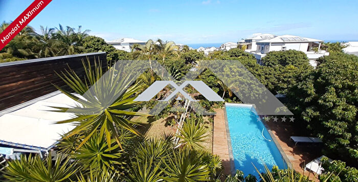 Maison à louer - Saint-Pierre, La ligne des Bambous, La Concession - 5 pièces - 3 chambres