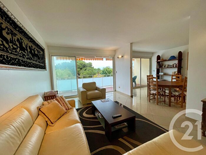 Appartement à vendre - Bormes-les-Mimosas, La Favière, Le Gau, Cap-Bénet, Cabasson, Plages - 3 pièces - 2 chambres