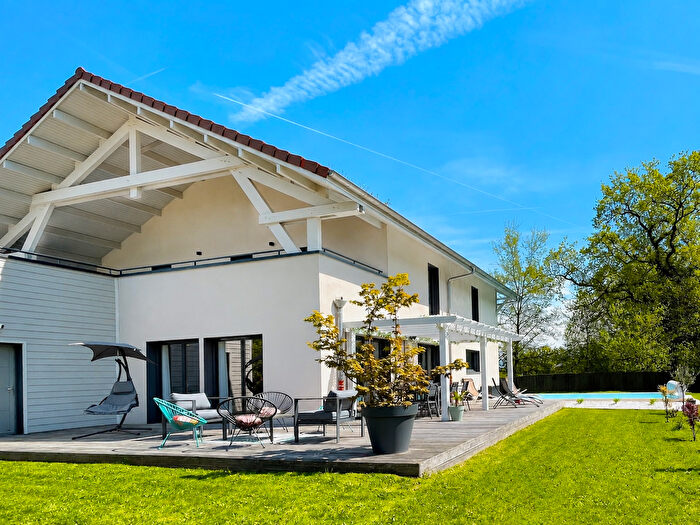 Divonne-les-Bains - Maison 7 pièces à vendre