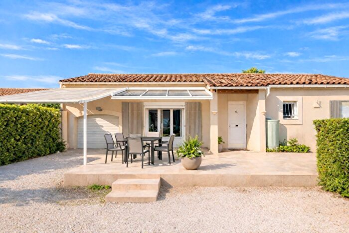 Maison à vendre - LIsle-sur-la-Sorgue, Centre-ville - 4 pièces - 3 chambres