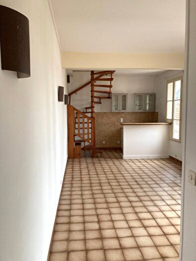 Appartement à louer - Centre Ville, Rueil-Malmaison - 3 pièces - 2 chambres