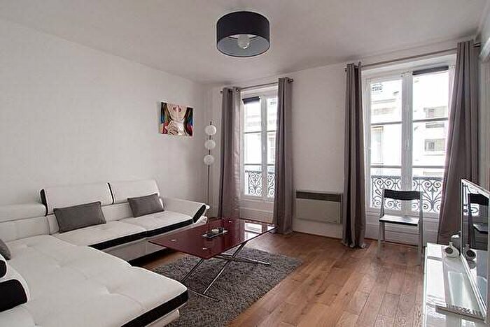 Appartement à louer - Gros Caillou, Paris ème - 2 pièces - 1 chambre