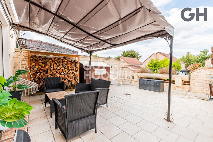 Appartement à vendre - Combs-la-Ville, République - 4 pièces - 3 chambres