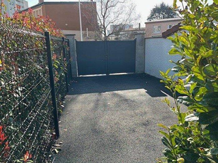 Maison à louer - Pont-Évêque - 3 pièces - 2 chambres