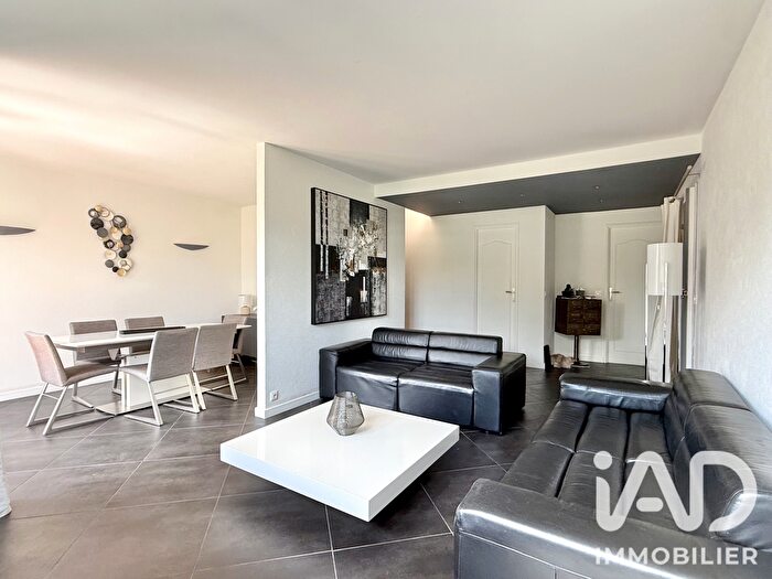 Chilly-Mazarin, Gravigny : Appartement 7 pièces à vendre