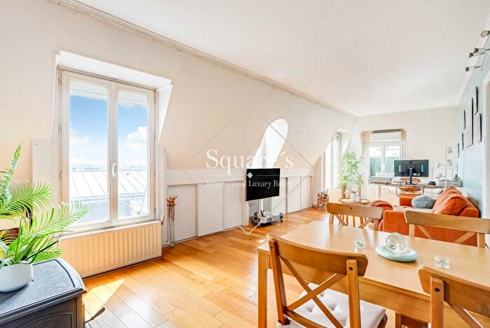 Appartement 3 pièces à Paris 2ème, à vendre