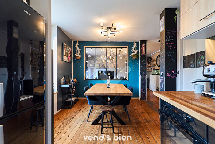 Appartement à vendre - Épernay, Centre-ville - 3 pièces - 1 chambre