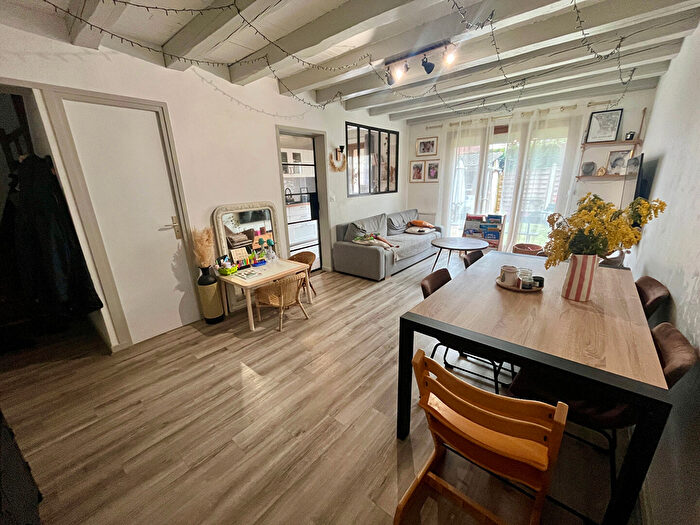 Maison à vendre - Les Clayes-sous-Bois, Centre-ville - 3 pièces - 2 chambres