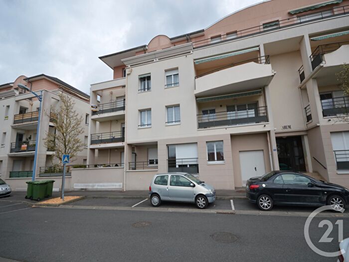 Appartement 3 pièces à louer - Fleury-les-Aubrais, Gare, Bannier, Bustière, Dessaux