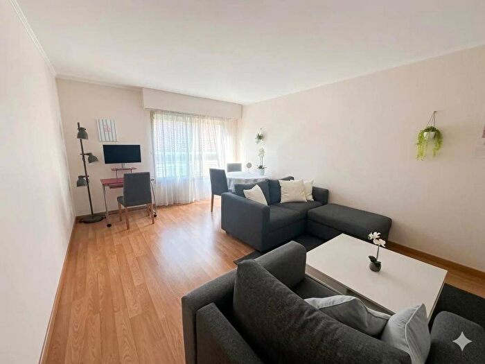 Appartement à louer - Paris ème arrondissement - 2 pièces - 1 chambre