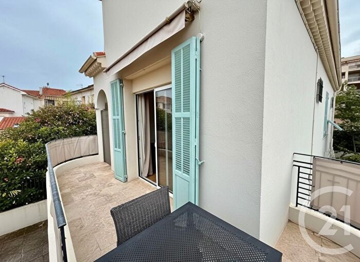 Appartement 2 pièces à vendre - Cagnes-sur-Mer, Les Bréguières