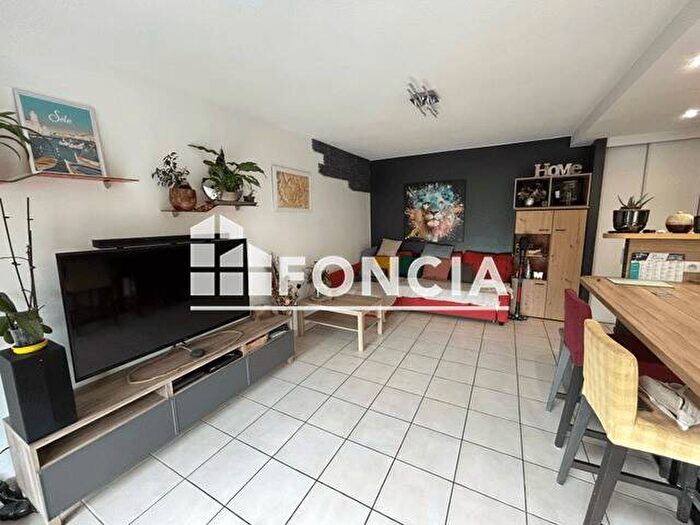 Appartement à louer - Aigueblanche - 2 pièces - 1 chambre