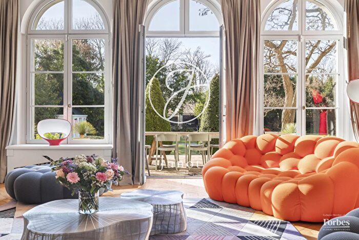 Maison 9 pièces à vendre à Croissy-sur-Seine