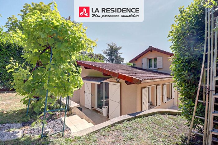 Maison à vendre - Saint-Germain-en-Laye, Hennemont - 5 pièces - 3 chambres