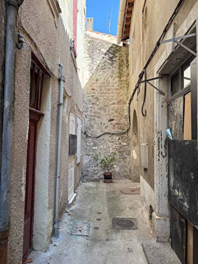 Maison à vendre - Arles, Centre-ville - 4 pièces - 3 chambres