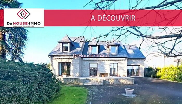 Maison 10 pièces à Louvigné-du-Désert, à vendre