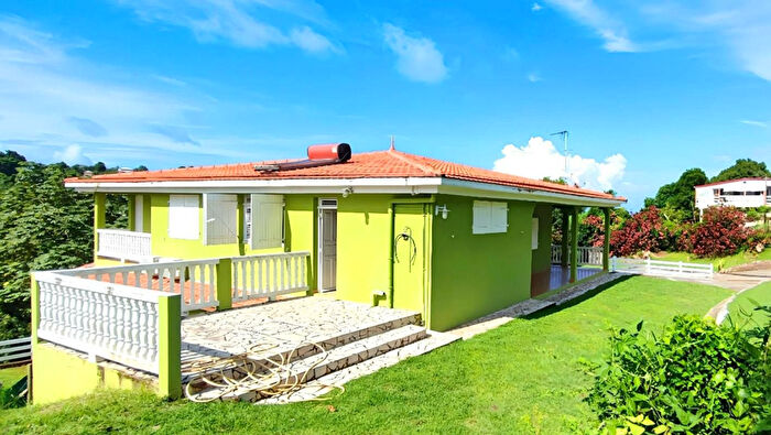 Appartement à vendre - Le François - 4 pièces - 3 chambres