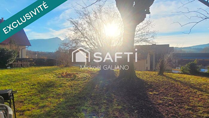 Appartement à vendre - Les Échelles - 3 pièces - 2 chambres