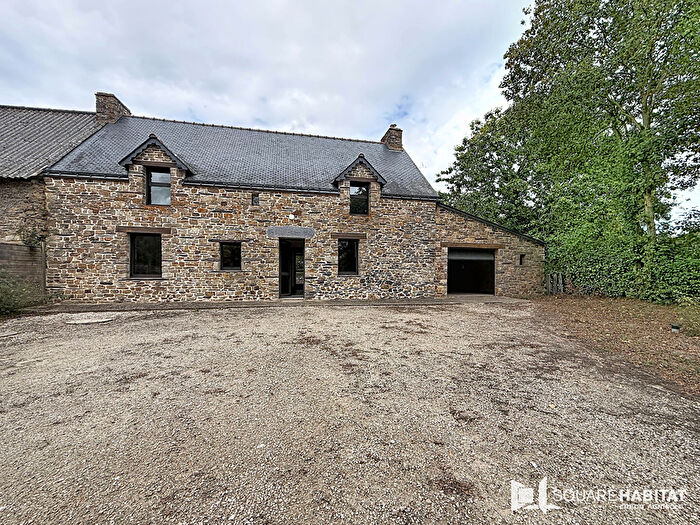 Maison 6 pièces à vendre à Caro