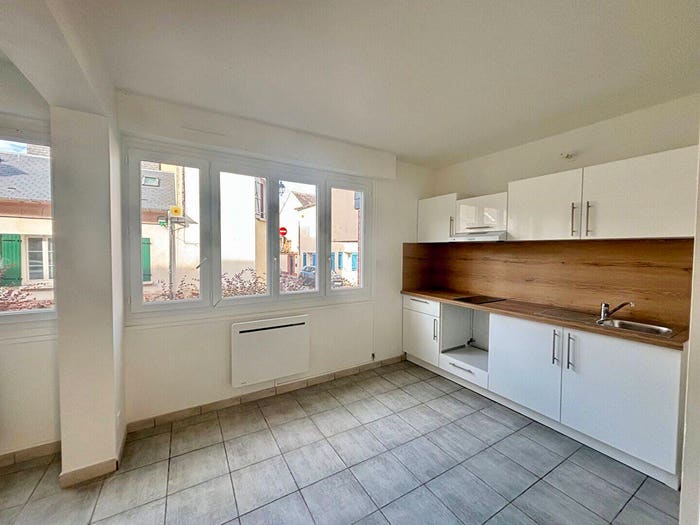 Appartement 1 pièce à Centre Ville-Cathédrale, Évreux, à louer