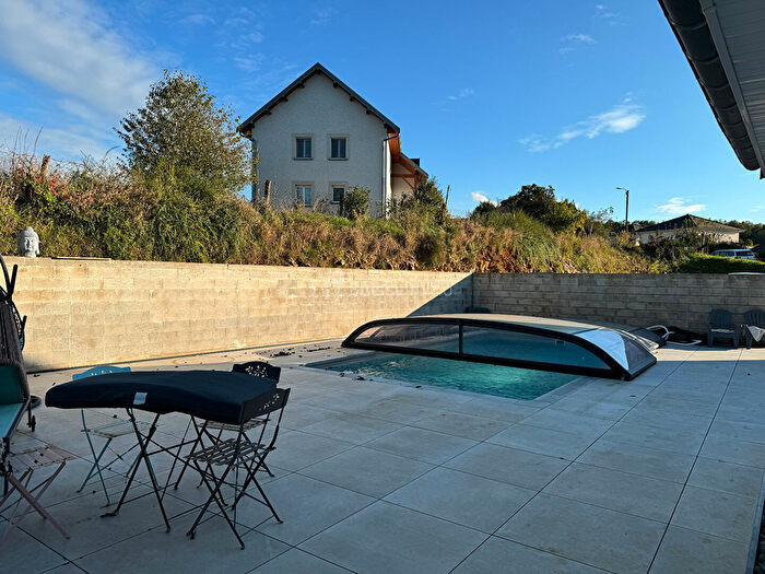 Maison à vendre - Burgille - 5 pièces - 3 chambres