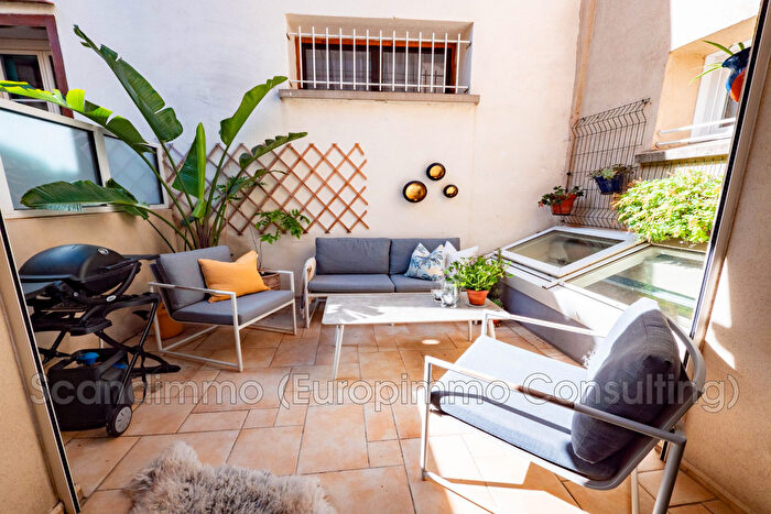 Maison à vendre - Argelès-sur-Mer, Centre-ville - 5 pièces - 3 chambres