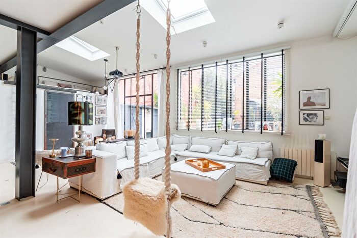 Maison 5 pièces à vendre à Colombes, La Petite Garenne