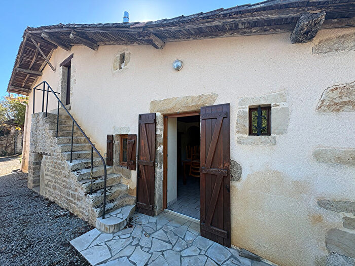 Maison 4 pièces à vendre à Saint-Léger-de-la-Martinière