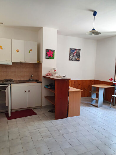 Appartement 1 pièce à louer à Aubin