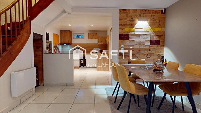 Maison à vendre - Cognac, Champ de Foire - 3 pièces - 2 chambres