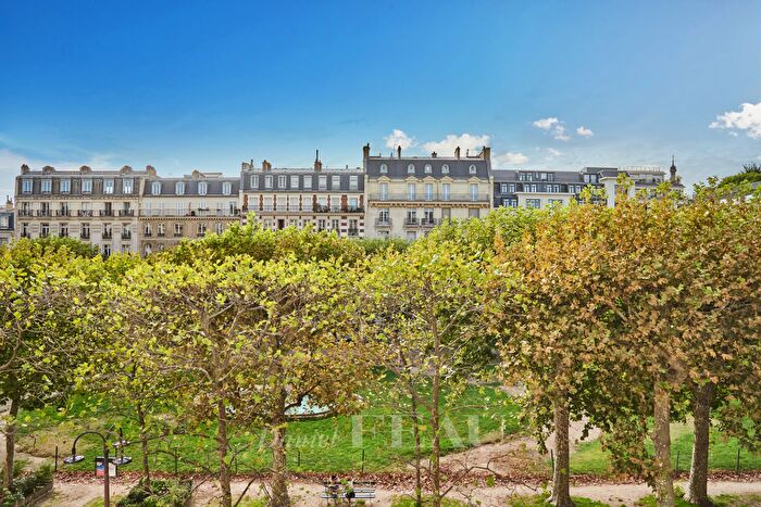 Appartement 4 pièces à vendre à Paris 7ème, Breteuil