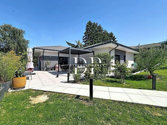 Maison 4 pièces à vendre à Cranves-Sales