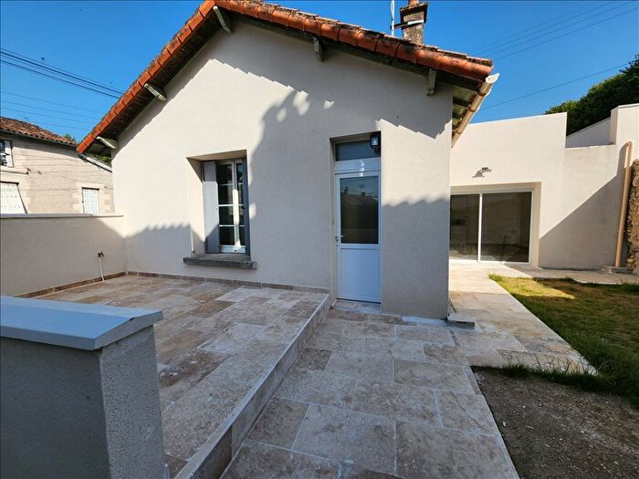 Poitiers, Ouest : Maison 3 pièces à louer