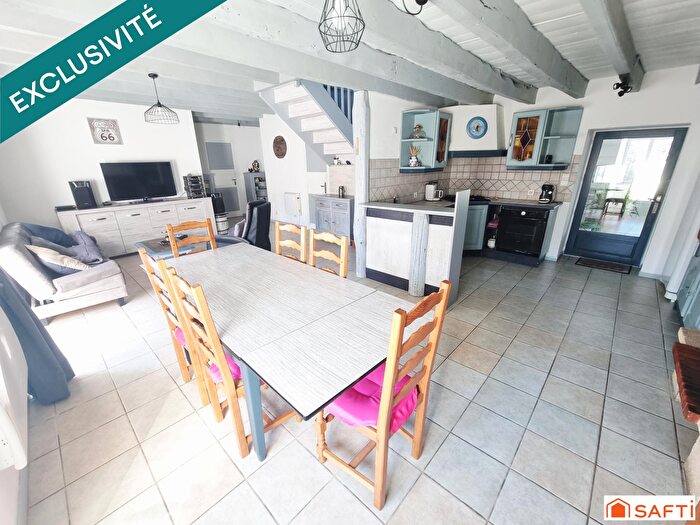 Maison à vendre - Saint-Vincent-sur-Oust - 5 pièces - 4 chambres