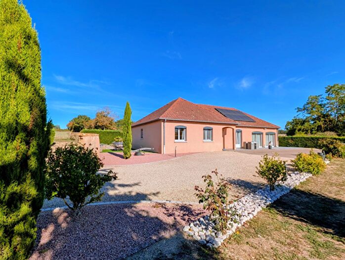 Maison 7 pièces à vendre à Saint-Yan