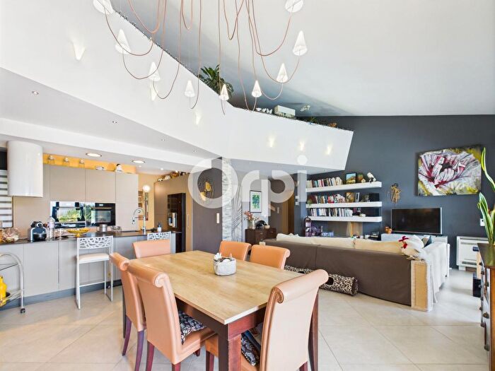 Maison à vendre - Mandelieu-la-Napoule, Les Termes - 6 pièces - 5 chambres