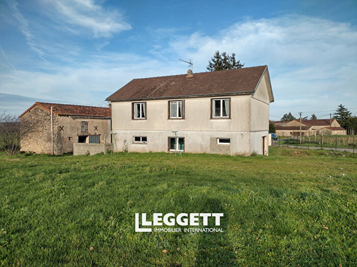 Maison à vendre - Pindray - 6 pièces - 4 chambres