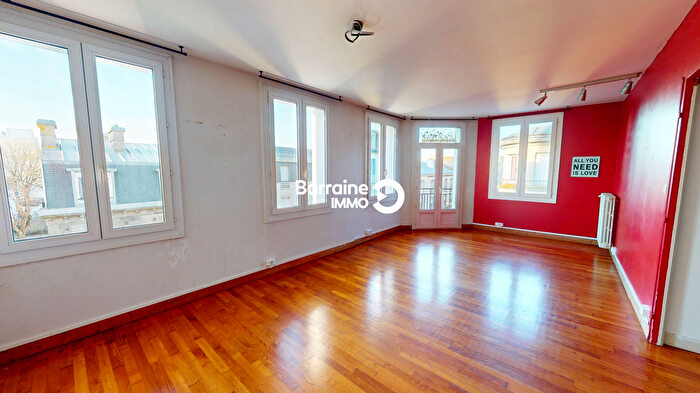 Appartement 5 pièces à vendre - Brest, Saint-Marc, Kérampéré