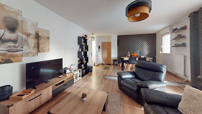 Appartement à vendre - Chilly-Mazarin, Centre-ville - 3 pièces - 2 chambres