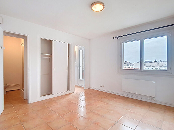 Appartement à louer - Pau, Dufau, Tourasse - 1 pièce