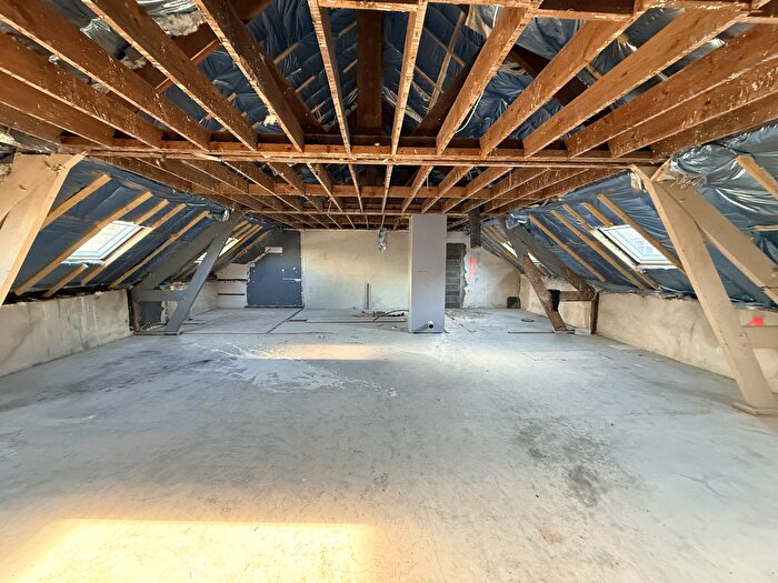 Appartement à vendre - Boulogne-sur-Mer, Tivoli, Tintelleries - 4 pièces - 3 chambres