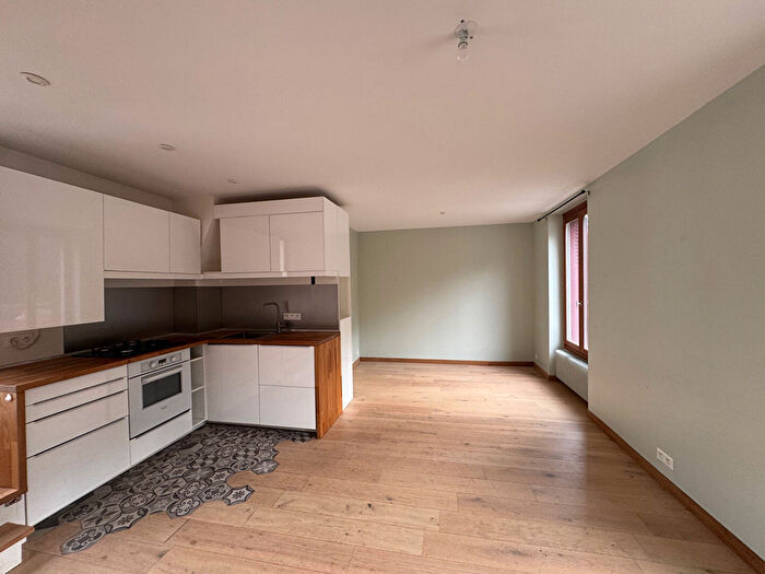 Appartement à vendre - Chaville, Doisu - 3 pièces - 2 chambres