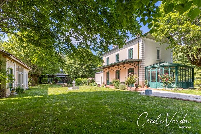 Maison à vendre - Beleymas - 10 pièces - 7 chambres