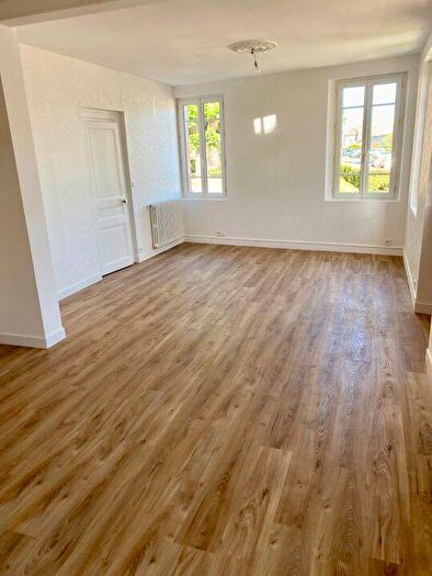 Bourg-Achard : Maison 5 pièces à louer