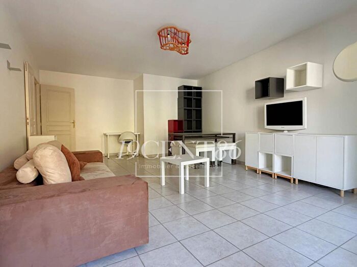 Le Bachut, Lyon 8ème arrondissement : Appartement 4 pièces à louer