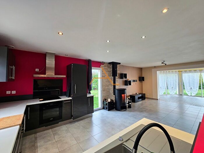 Maison à vendre - La Bégude-de-Mazenc - 6 pièces - 4 chambres