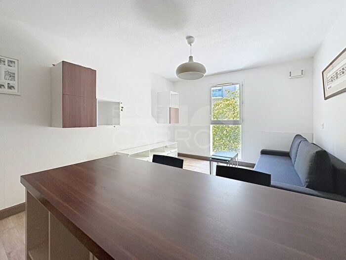 Appartement 1 pièce à Villeurbanne, Les Poulettes, à vendre