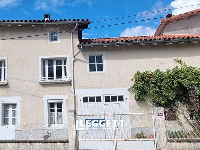 Maison à vendre - Chassenon - 6 pièces - 3 chambres